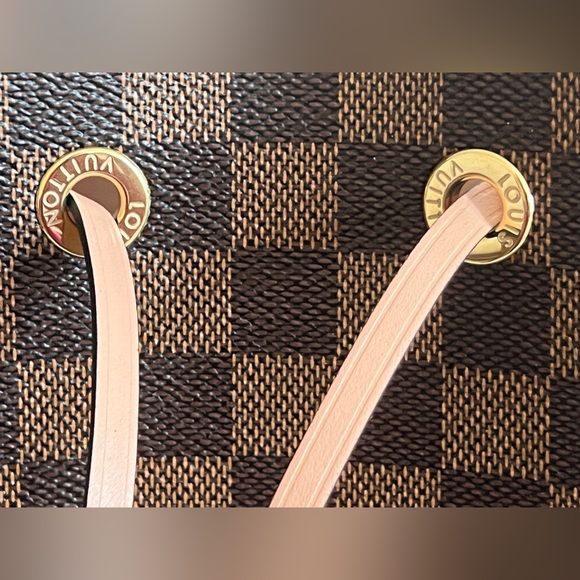 Louis Vuitton | Bags | Louis Vuitton Neonoe Mm In Damier Ebenevenus A ...